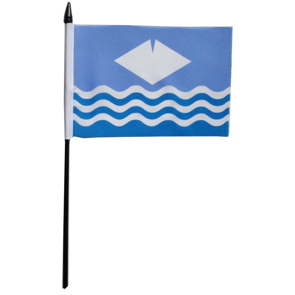 Isle Of Wight Desk Flag | Buy Isle Of Wight Table Flags at Flag and ...
